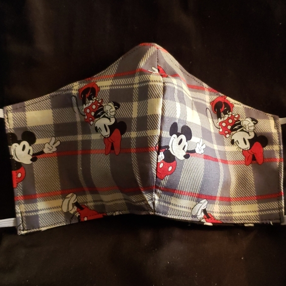 Hand Crafted | Accessories | Reversible Minnie Mouse Face Mask | Poshmark
